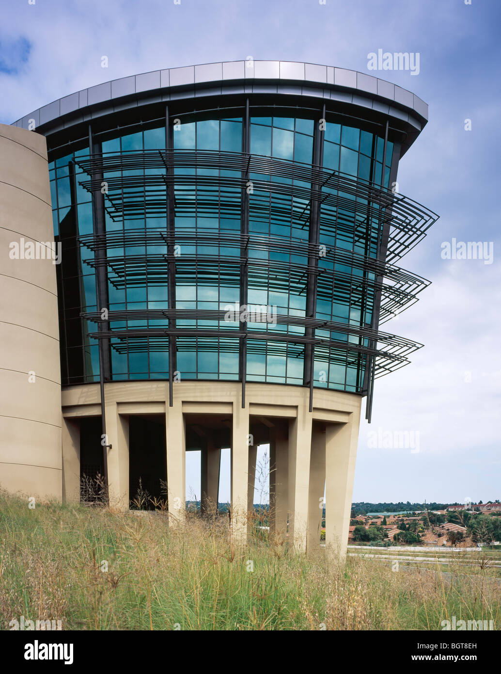 FNB WESBANK NO 1 ENTERPRISE RD FAIRLANDS BUILDING, JOHANNESBURG, SOUTH ...