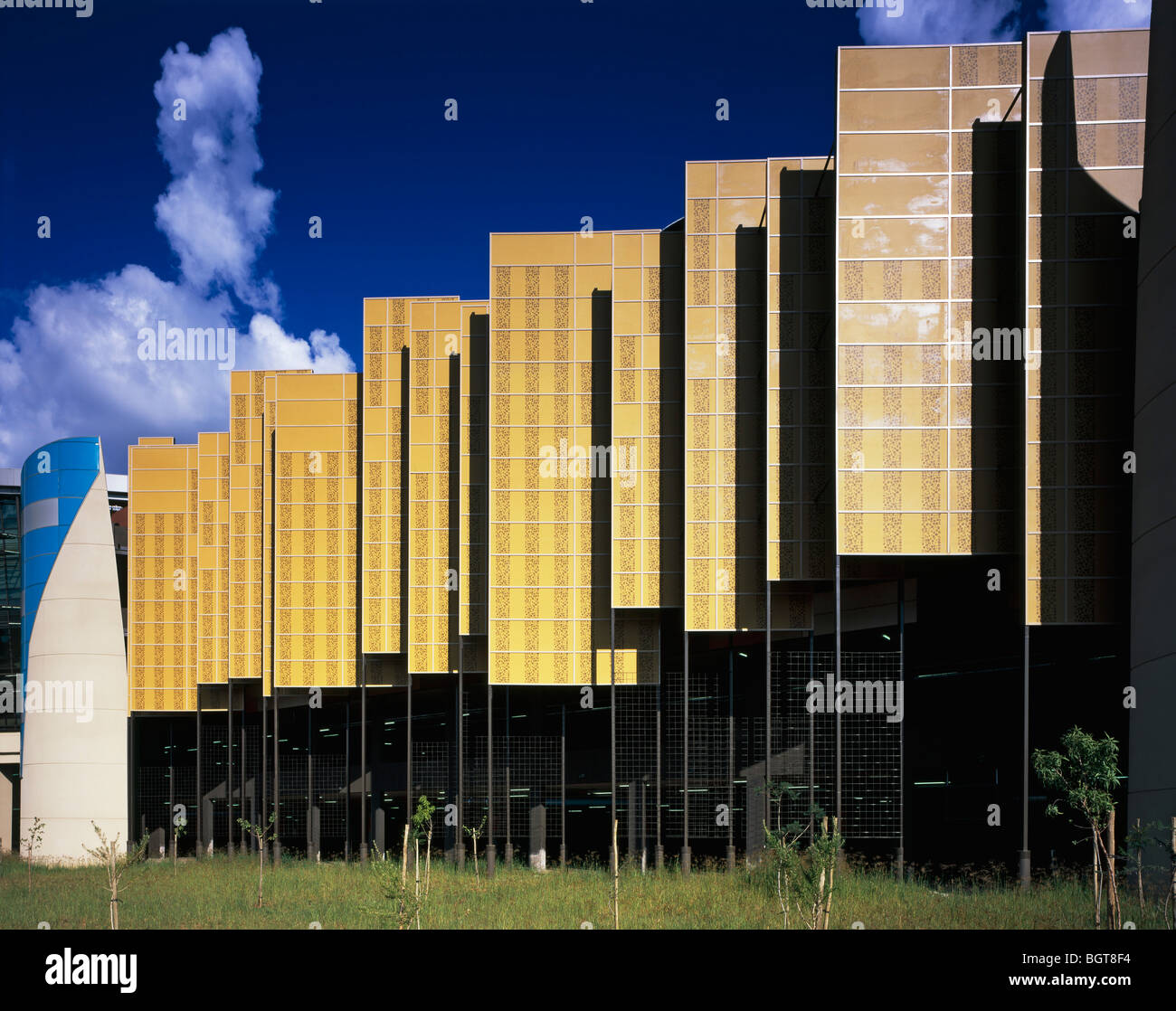 FNB WESBANK NO 1 ENTERPRISE RD FAIRLANDS BUILDING, JOHANNESBURG, SOUTH ...