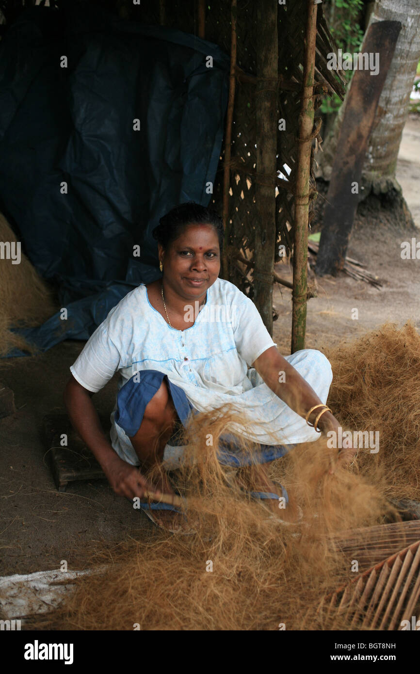 Making rope from coconut hi-res stock photography and images - Alamy