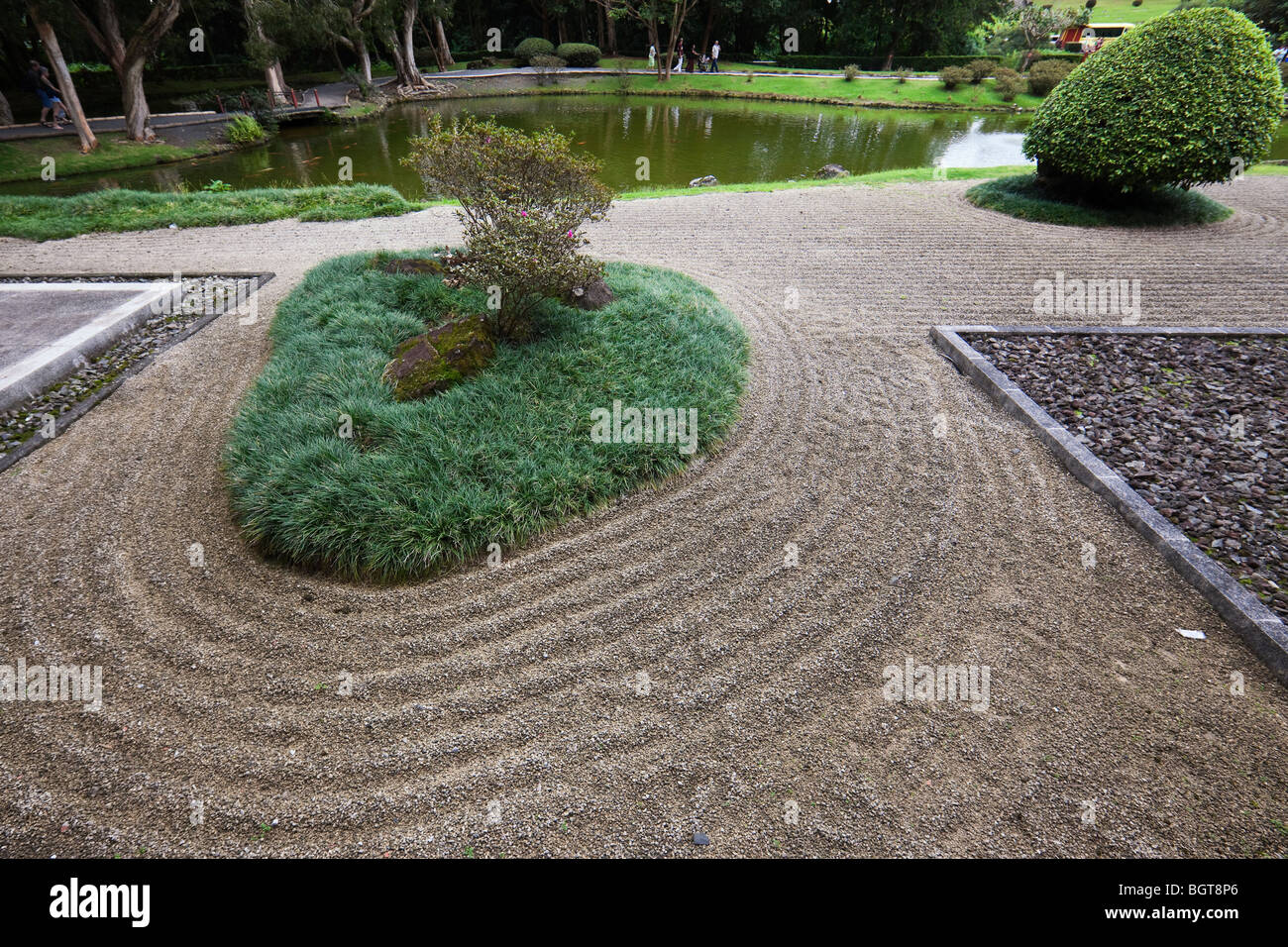 Zen temples hi-res stock photography and images - Alamy
