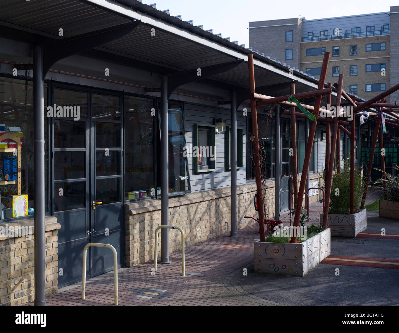 stephen hawking school london haverstock associates exterior garden ...