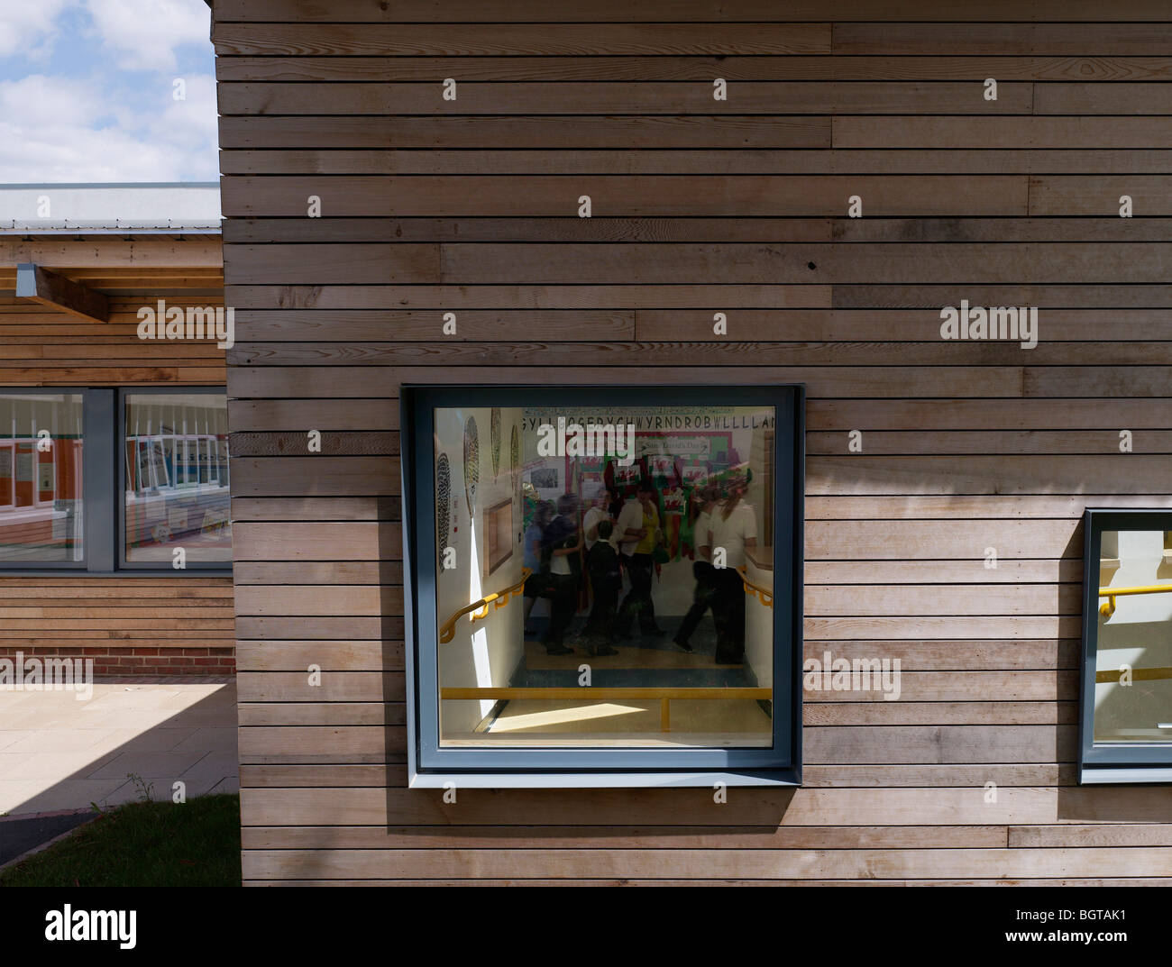 IFIELD SCHOOL, GRAVESEND, UNITED KINGDOM, HAVERSTOCK ASSOCIATES LLP ...