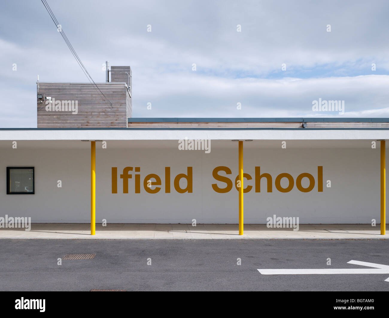 IFIELD SCHOOL, GRAVESEND, UNITED KINGDOM, HAVERSTOCK ASSOCIATES LLP ...