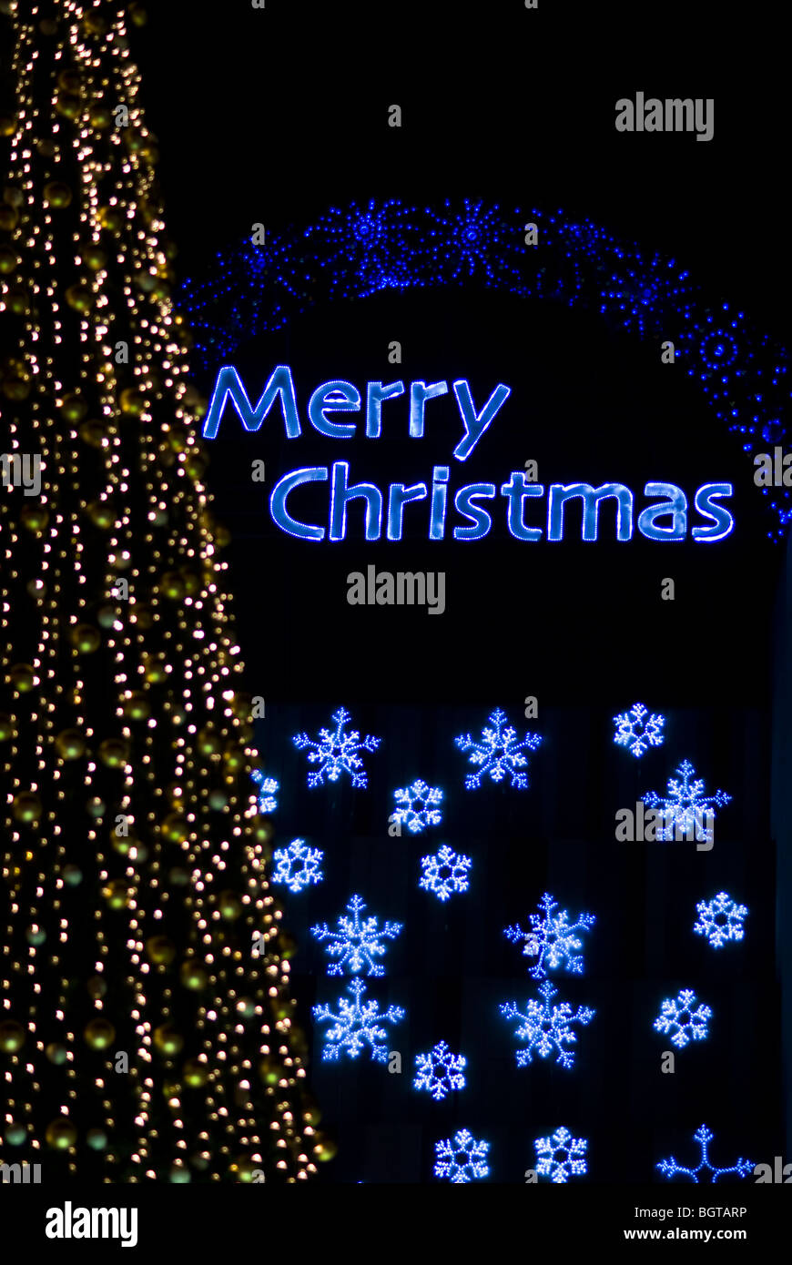 merry Christmas Effects Sparkling Backgrounds And Christmas Tree ...