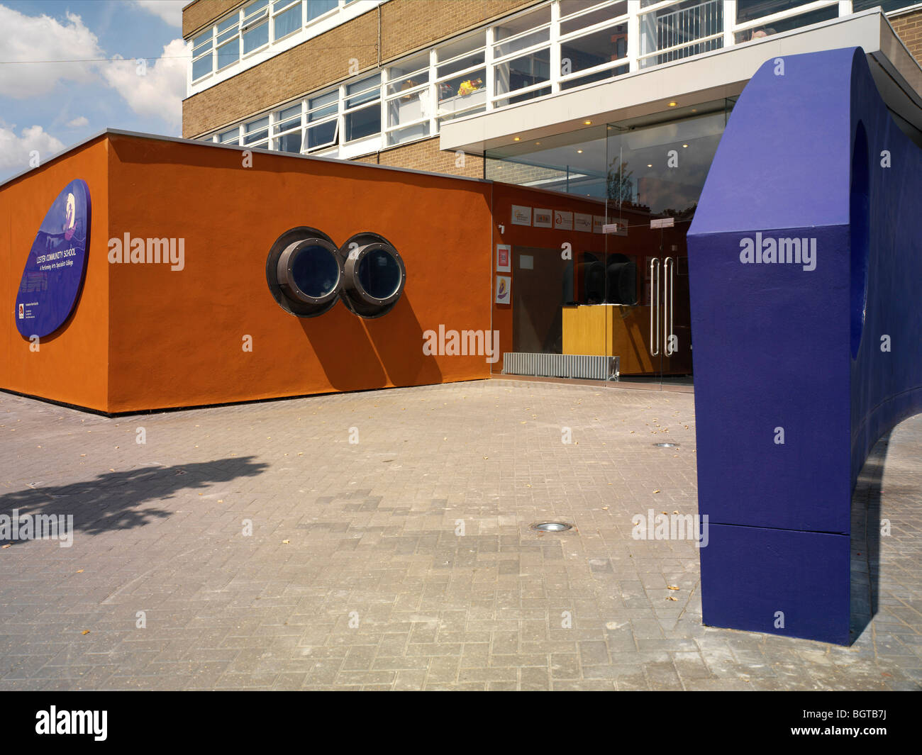 Lister building hi-res stock photography and images - Alamy