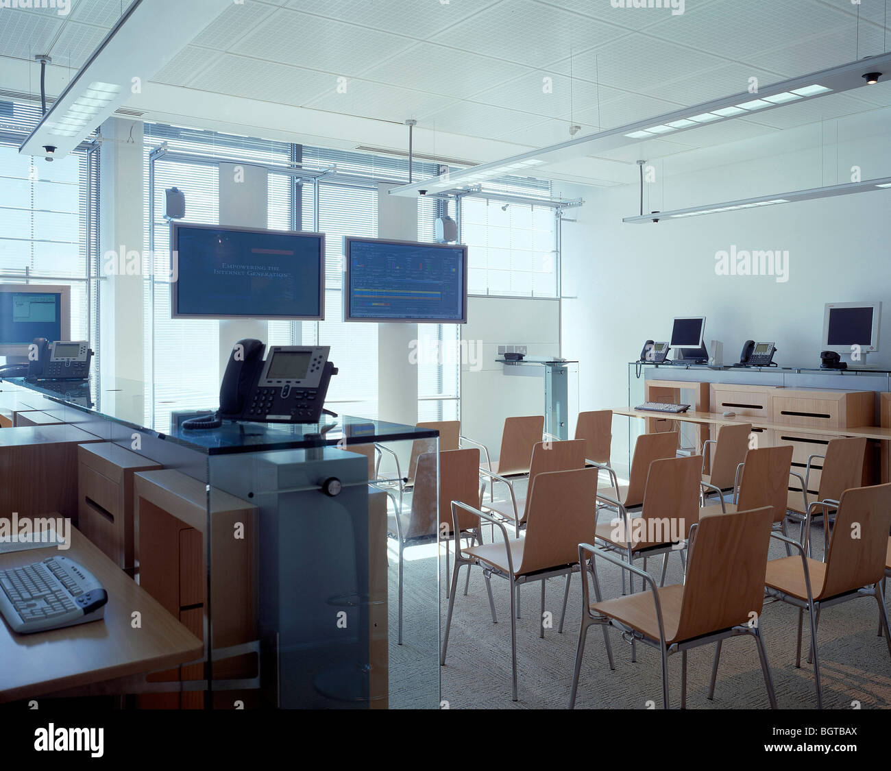 CISCO SYSTEMS, FELTHAM, UNITED KINGDOM, HOK INTERNATIONAL Stock Photo ...