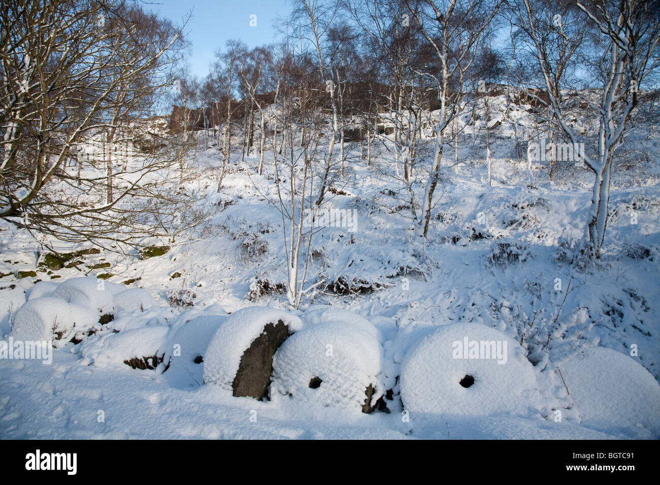 Abandoned millstones at Lawrencefield quarry between Bakewell and ...