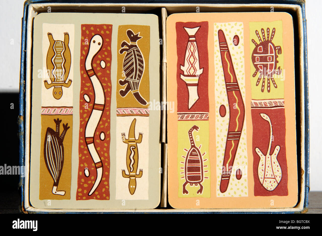 Aboriginal design hi-res stock photography and images - Alamy