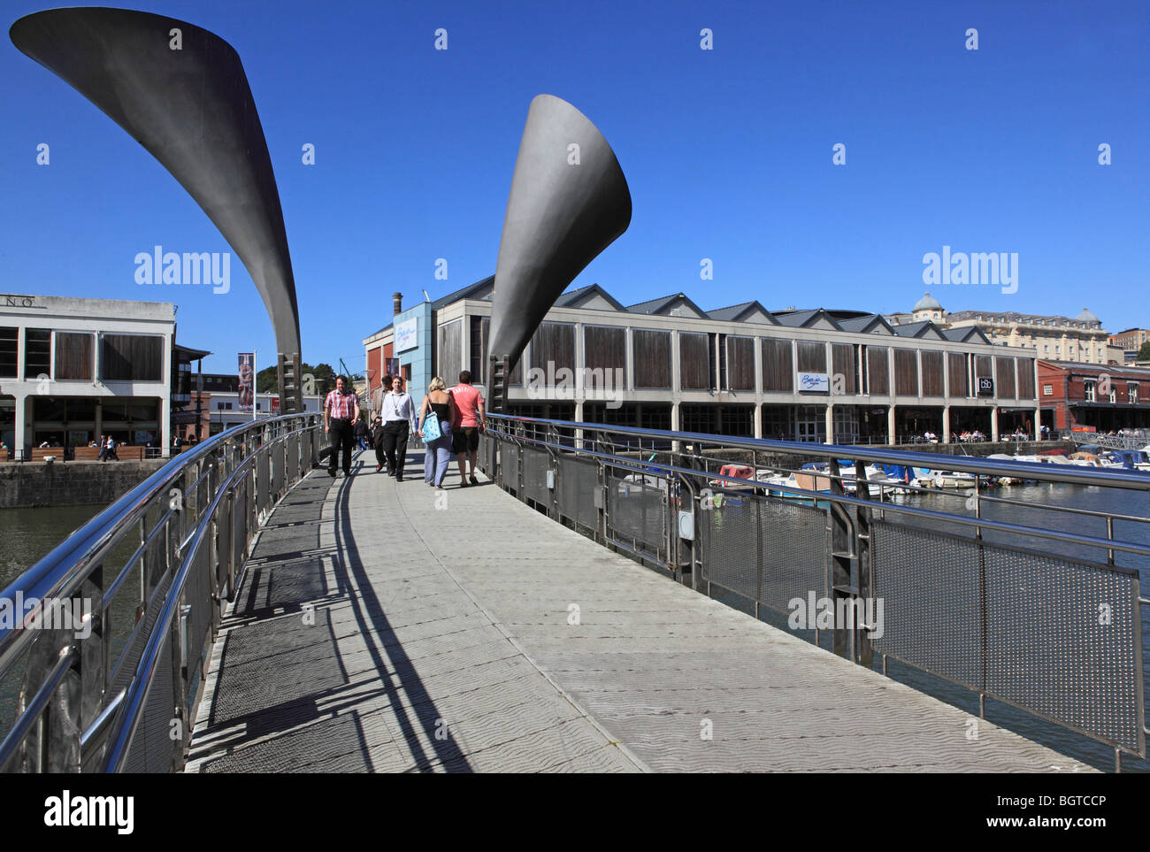 Bristol, Harbourside, Pero's Bridge Stock Photo - Alamy