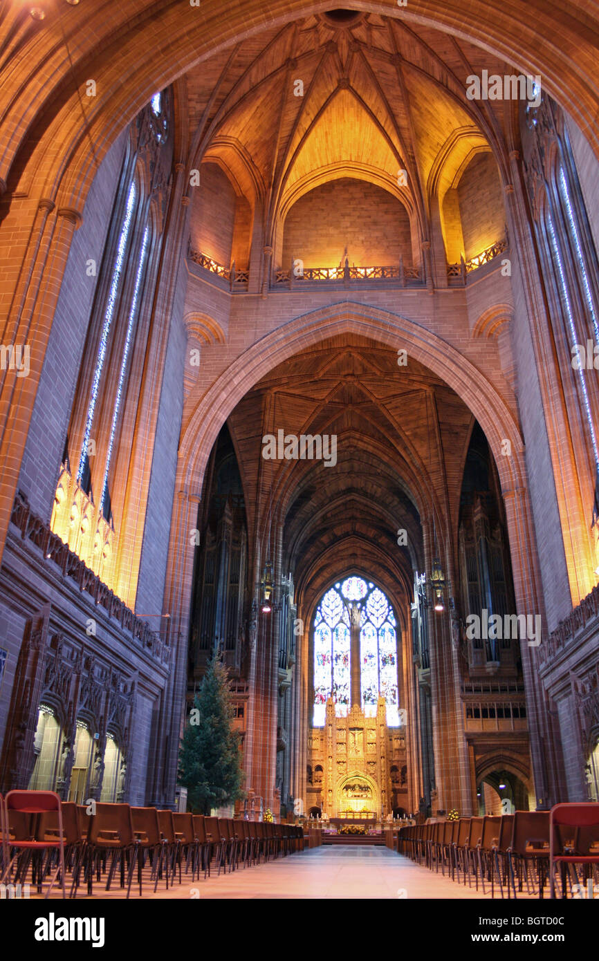 Interior gothic hi-res stock photography and images - Alamy