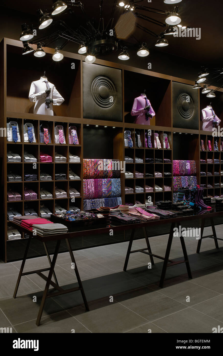 DUCHAMP WESTFIELD, LONDON, UNITED KINGDOM, FOUR IV DESIGN Stock Photo ...