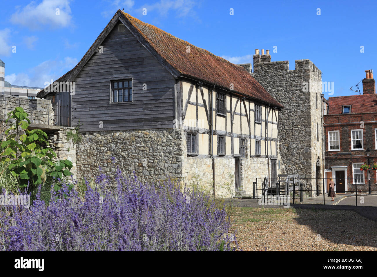 Merchants hall hi-res stock photography and images - Alamy