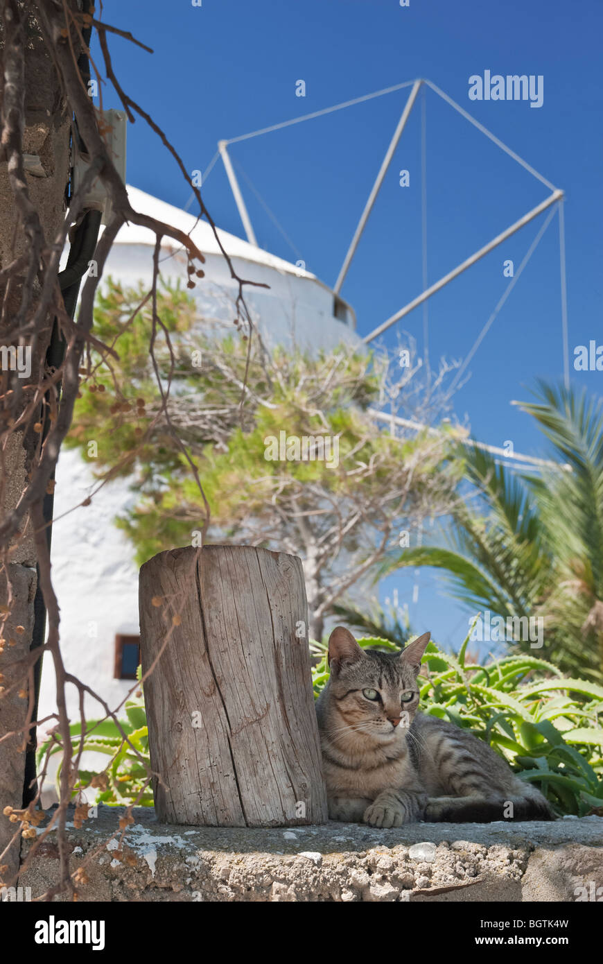 Milos greek islands hi-res stock photography and images - Alamy