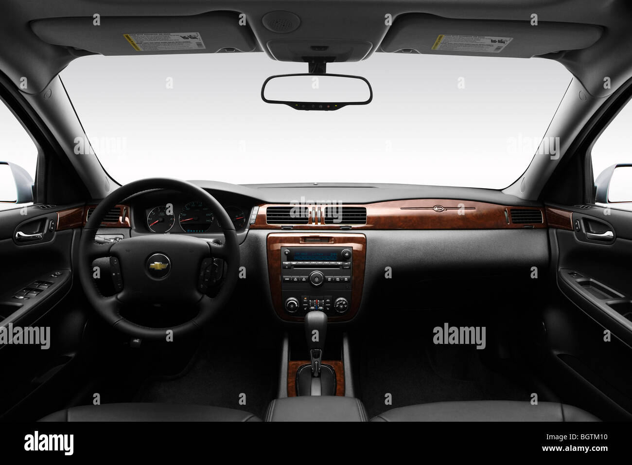 Chevrolet impala dashboard hi-res stock photography and images - Alamy