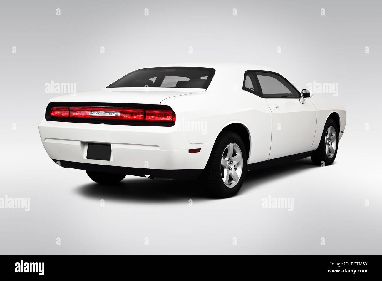 White dodge challenger hi-res stock photography and images - Alamy