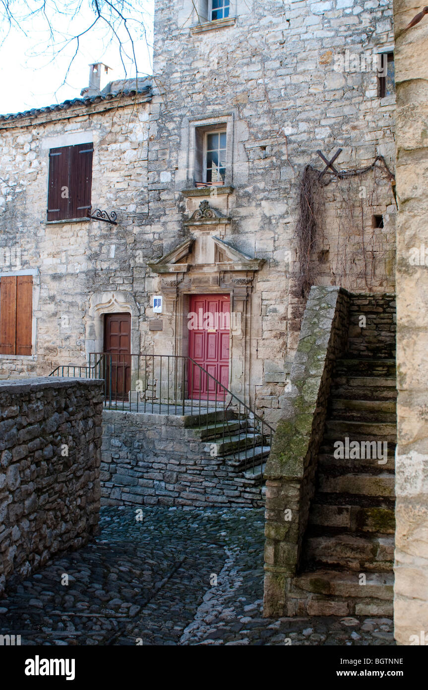 French medieval houses hi-res stock photography and images - Alamy