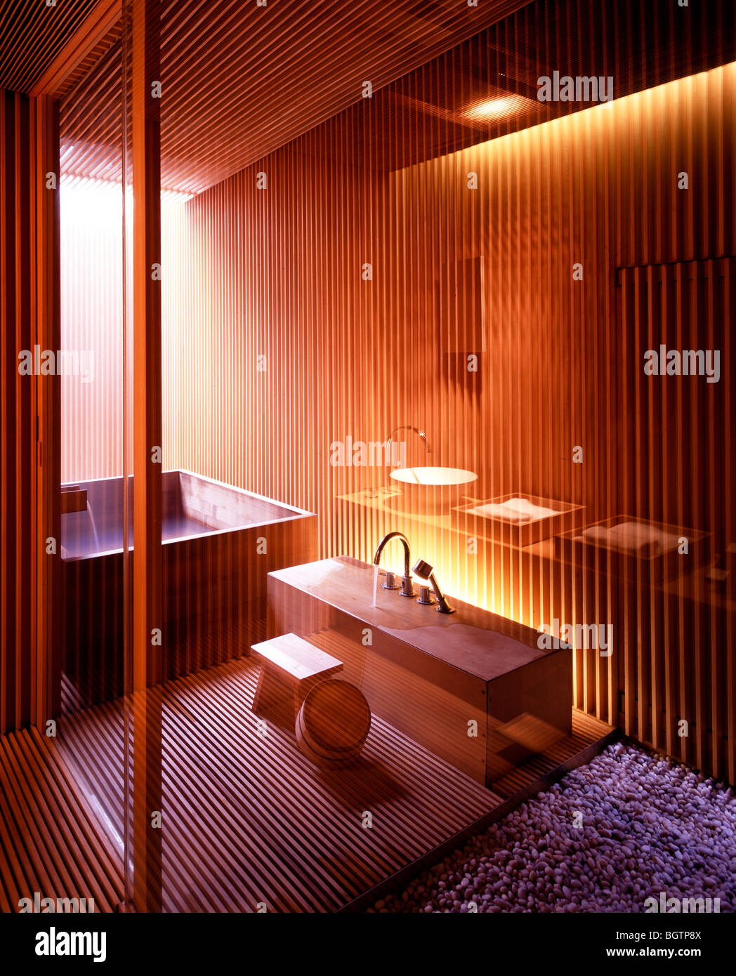 GINZAN ONSEN FUJIYA, YAMAGATA, JAPAN, KENGO KUMA & ASSOCIATES Stock ...