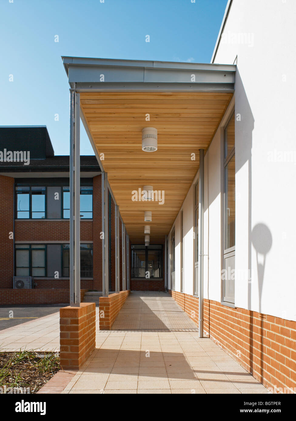Hospital ramp hi-res stock photography and images - Alamy