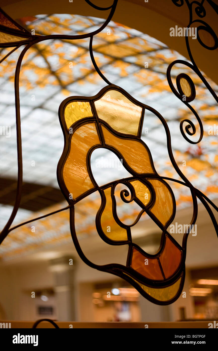Color glass hi-res stock photography and images - Alamy