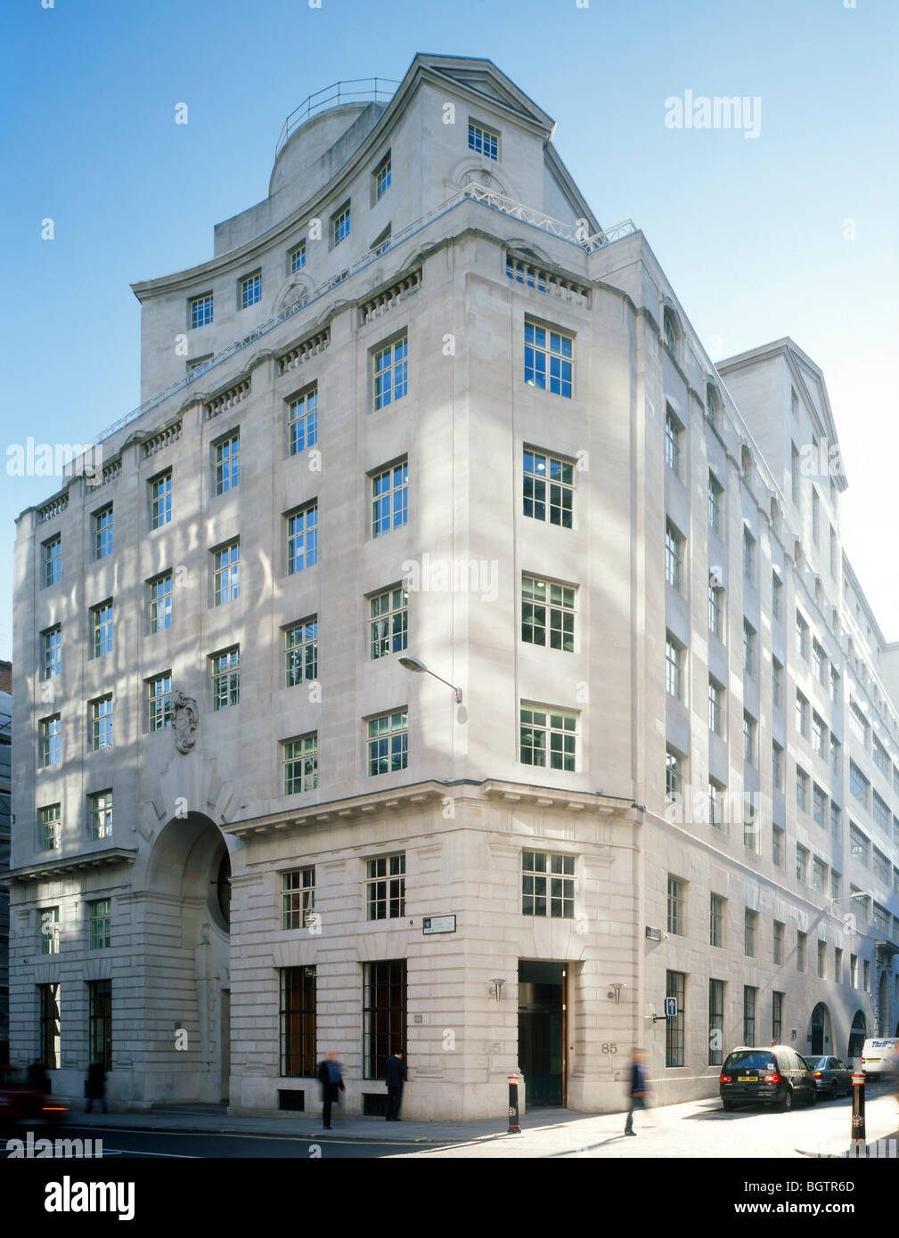 Crouch and butler hi-res stock photography and images - Alamy