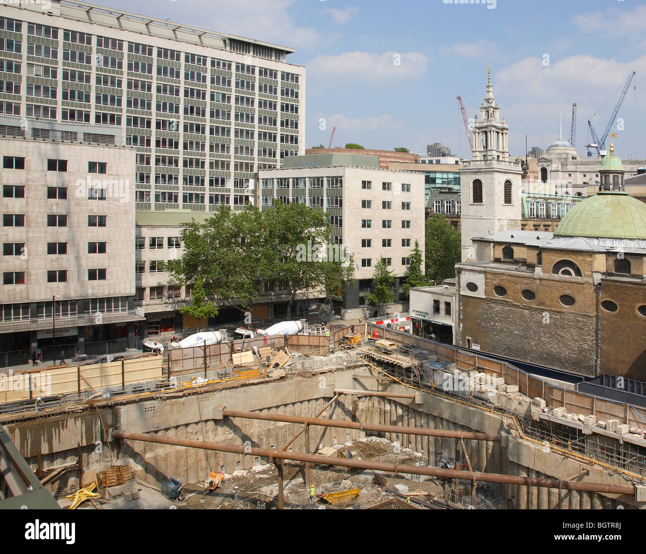 THE WALBROOK CONSTRUCTION SITE, LONDON, UNITED KINGDOM, FOSTER AND ...