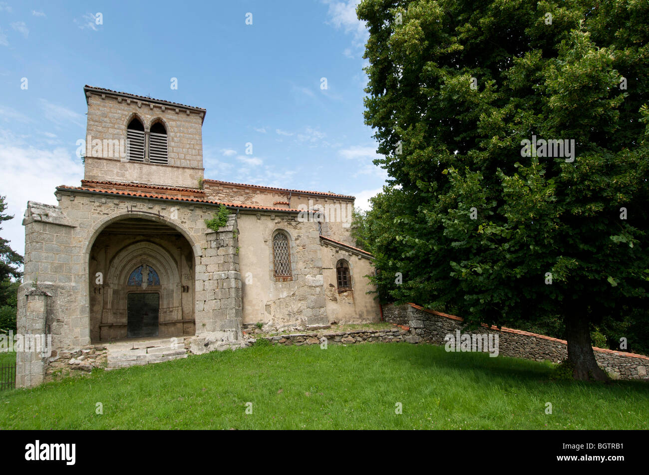 Square portal hi-res stock photography and images - Alamy