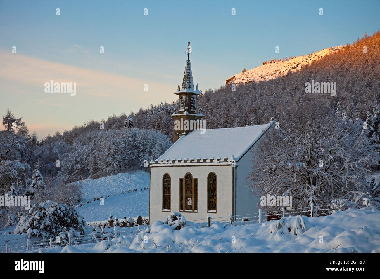 Daviot church hi-res stock photography and images - Alamy