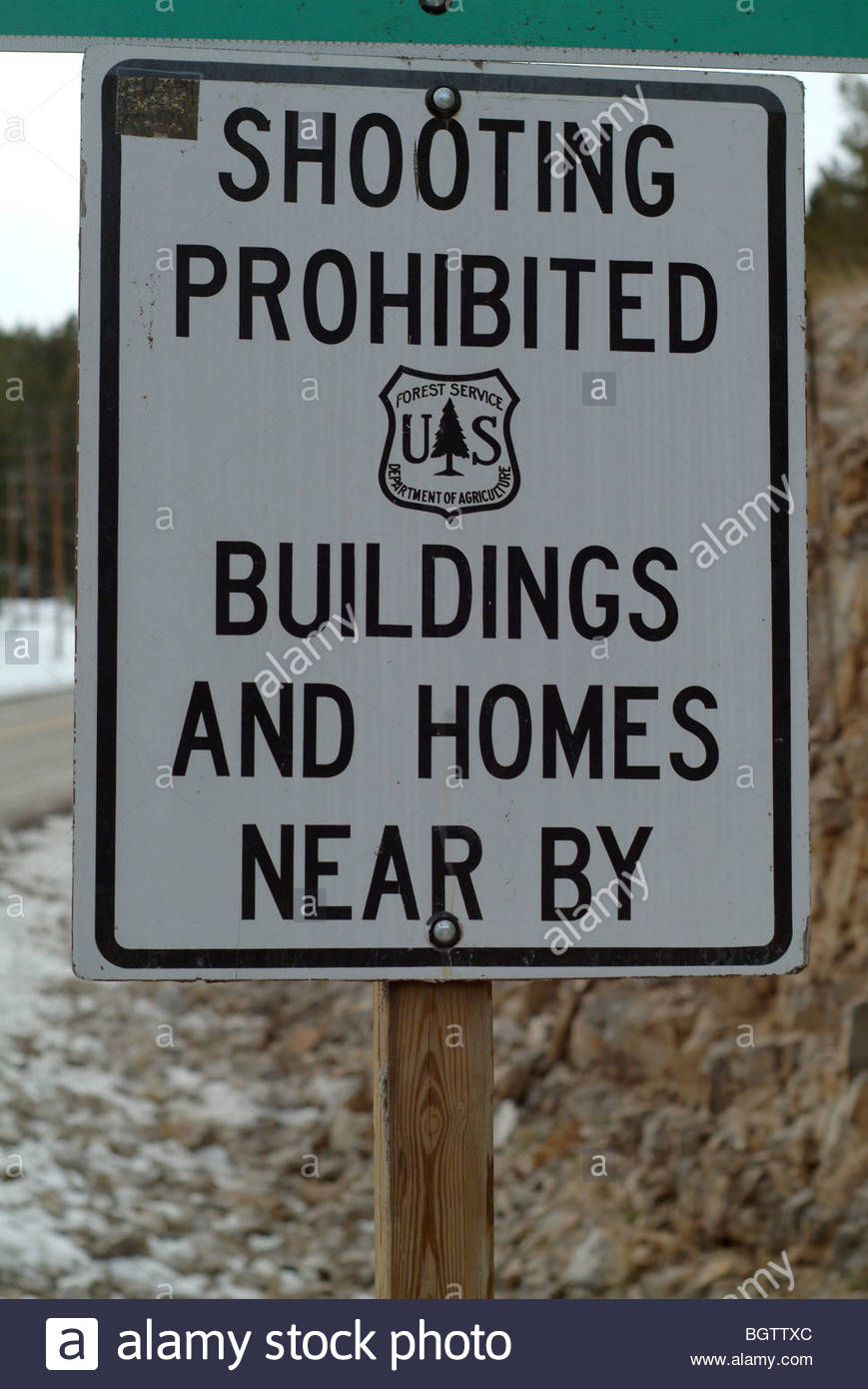 Shooting Hunting Prohibited Sign Stock Photos & Shooting Hunting ...