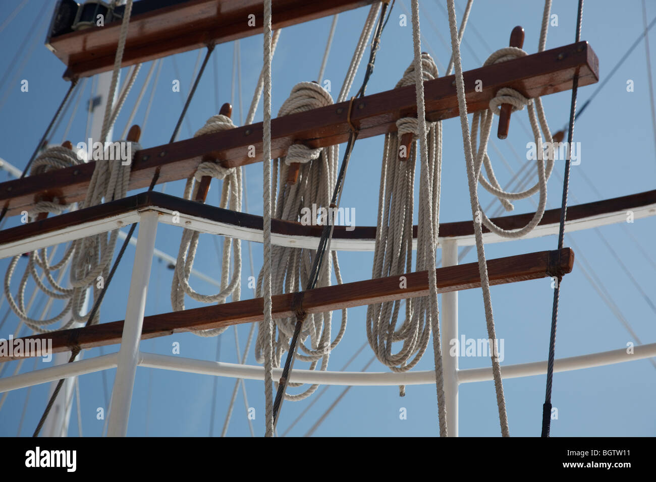 mast of sailing ship Stock Photo - Alamy