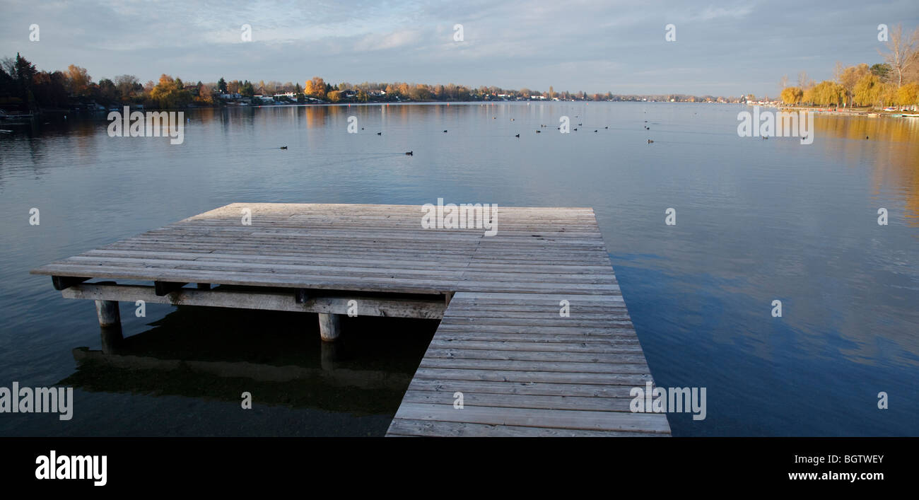 Lake neufeld hi-res stock photography and images - Alamy