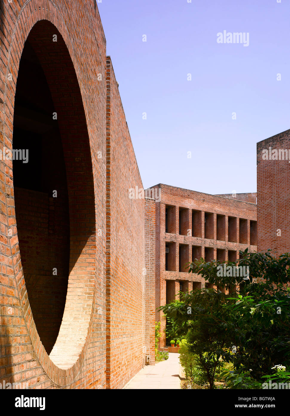 institute of management- overall view Stock Photo - Alamy