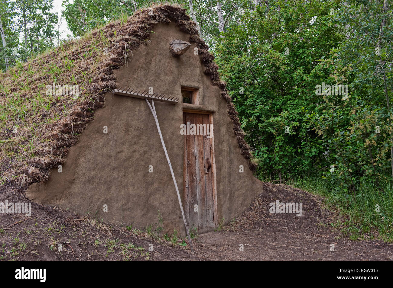 Primitive Dwelling Stock Photos & Primitive Dwelling Stock Images - Alamy