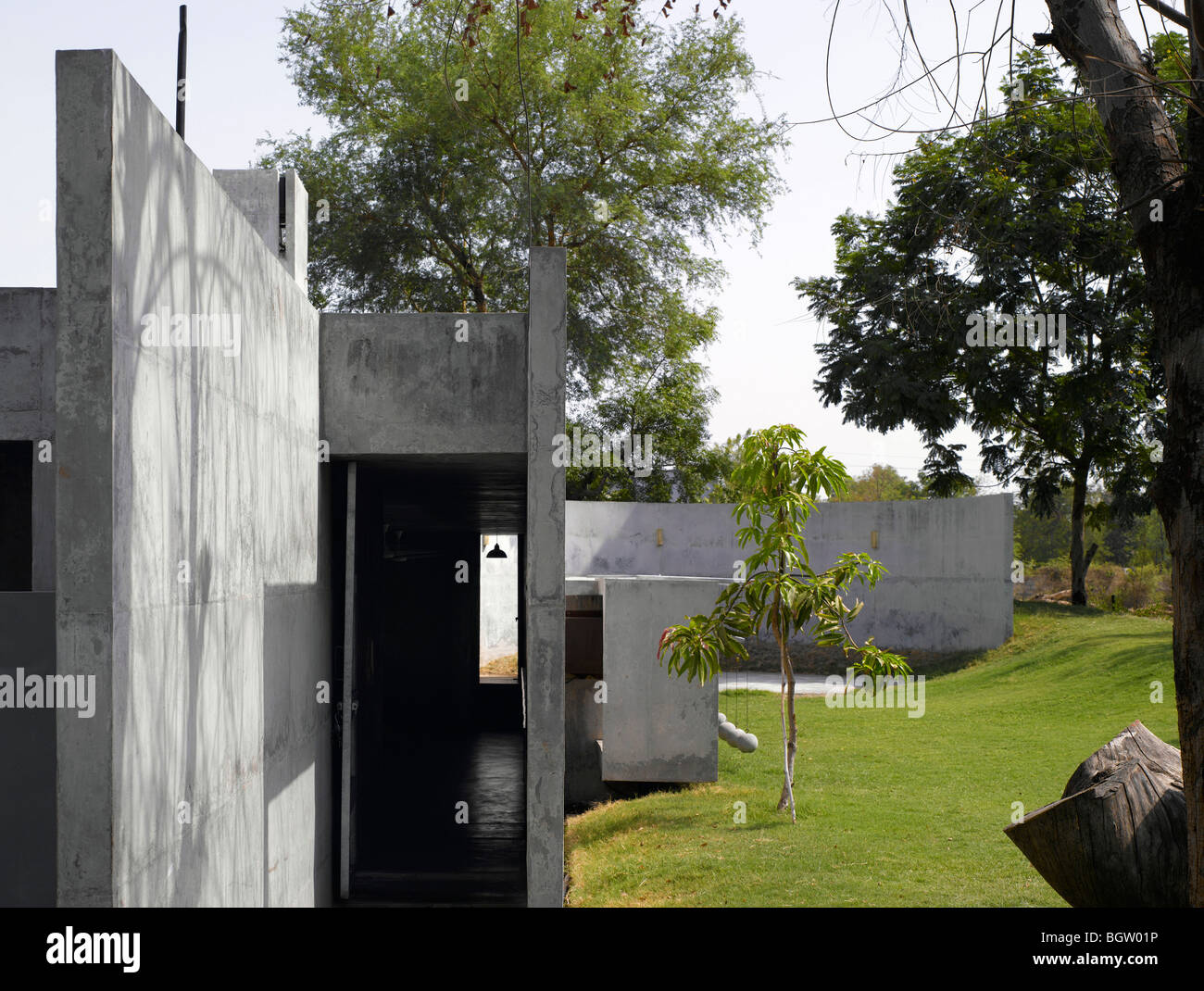 THE HOUSE WITH BALLS, AHMEDABAD, INDIA, MATHAROO ASSOCIATES Stock Photo ...