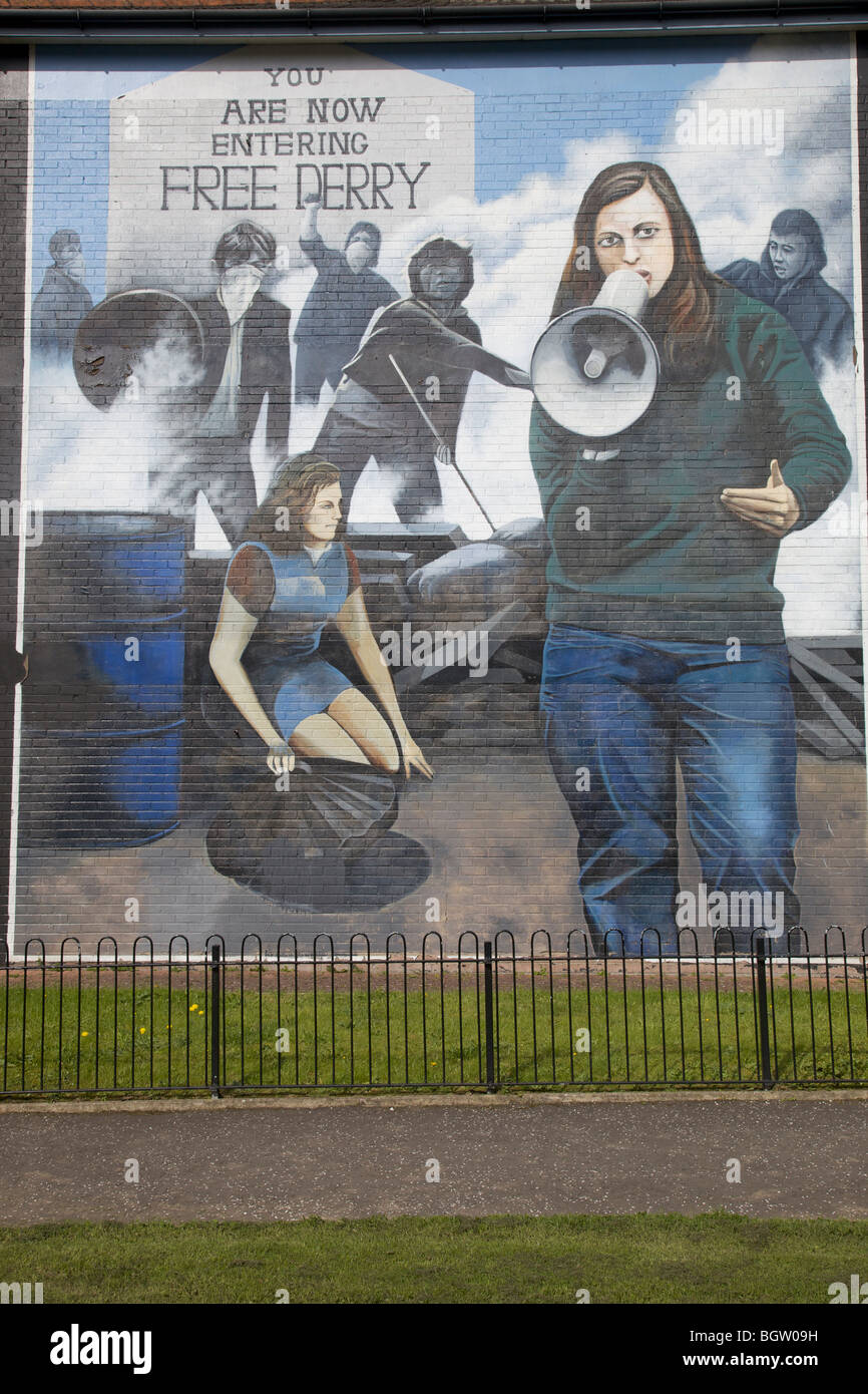 Mural of trouble in Derry/Londonderry showing free derry sign and how ...