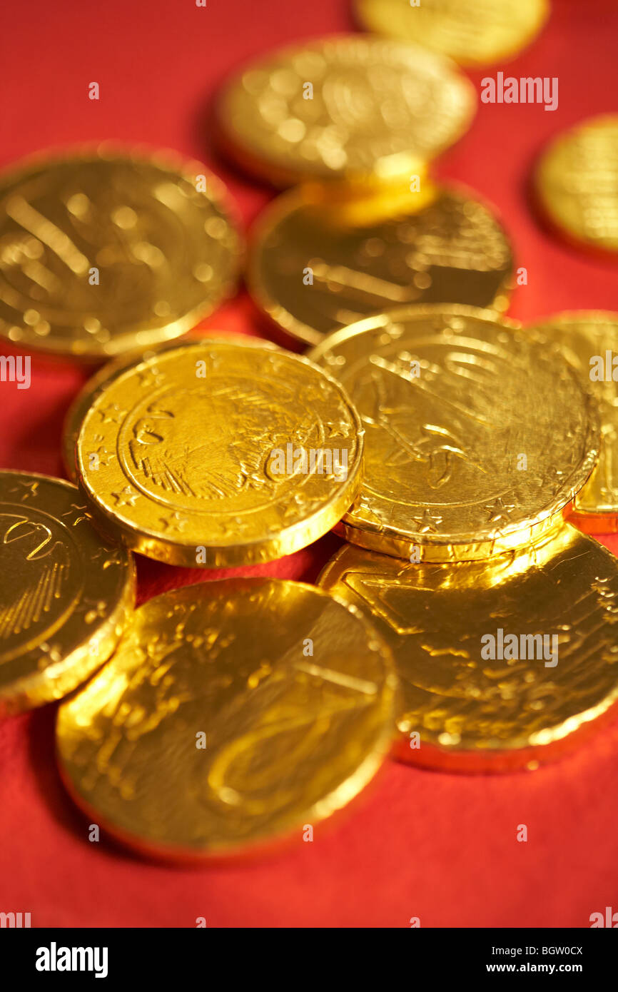 Gold coins hi-res stock photography and images - Alamy