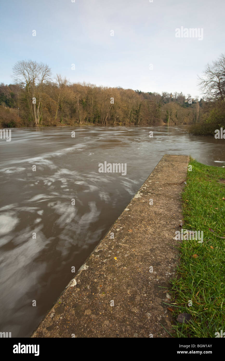 Cookham lock hi-res stock photography and images - Alamy