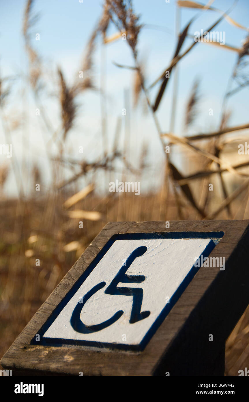 Disabled sign hi-res stock photography and images - Alamy
