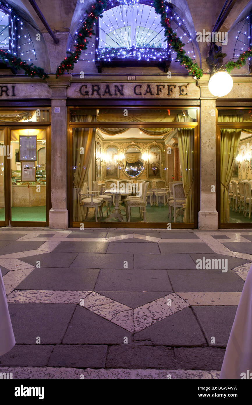 Gran caffè Quadri Piazza San Marco, Venice, Italy Stock Photo - Alamy