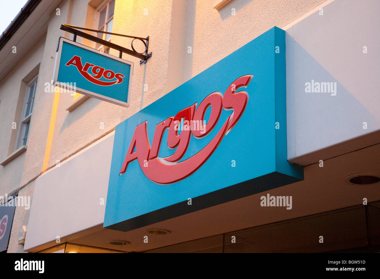 Argos logo hi-res stock photography and images - Alamy