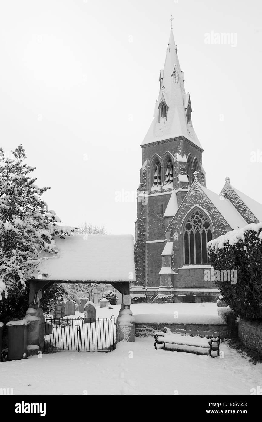 St Marys Church, Mortimer, Berkshire Stock Photo - Alamy