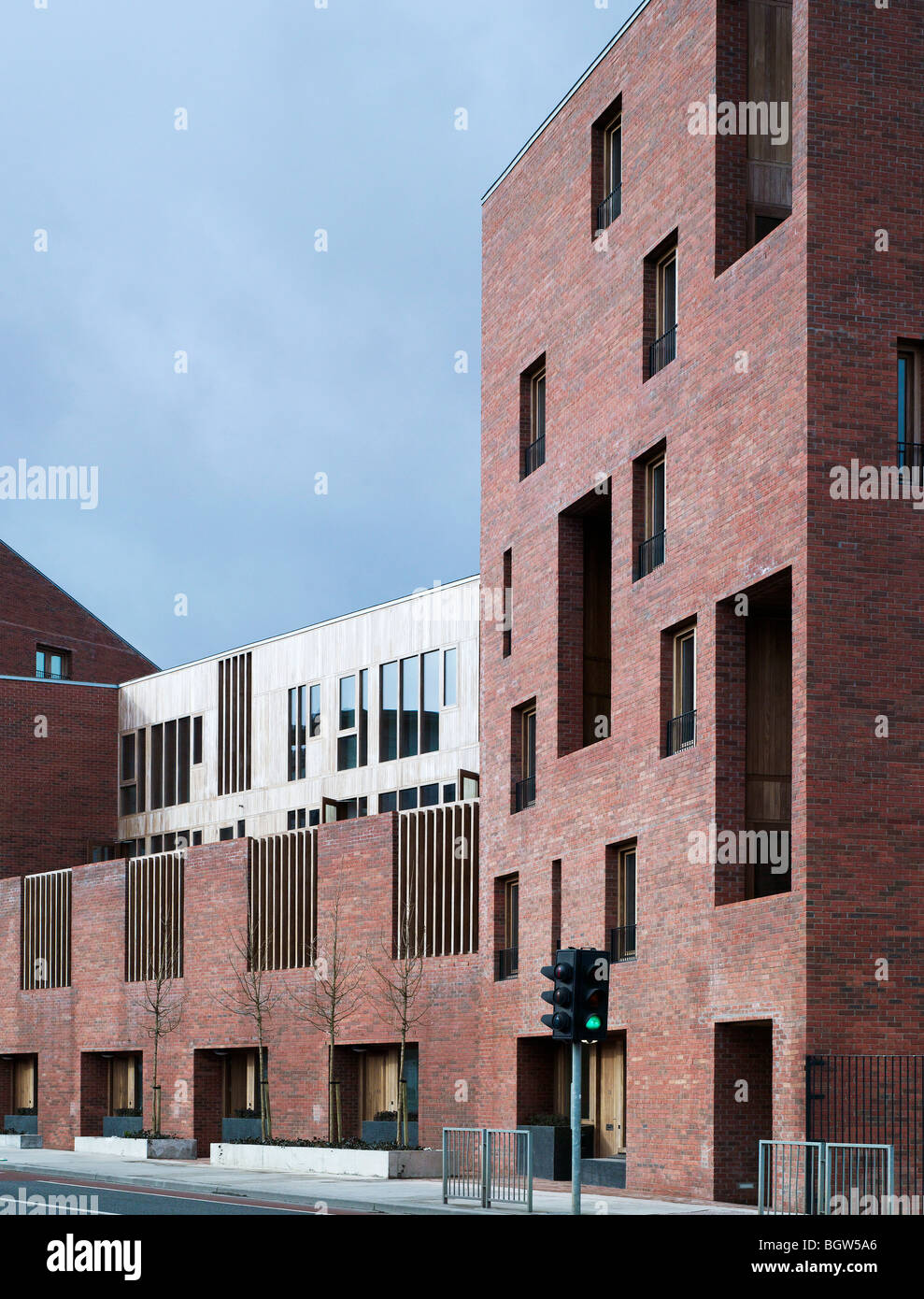 the timberyard social housing exterior dublin 2009 Stock Photo - Alamy