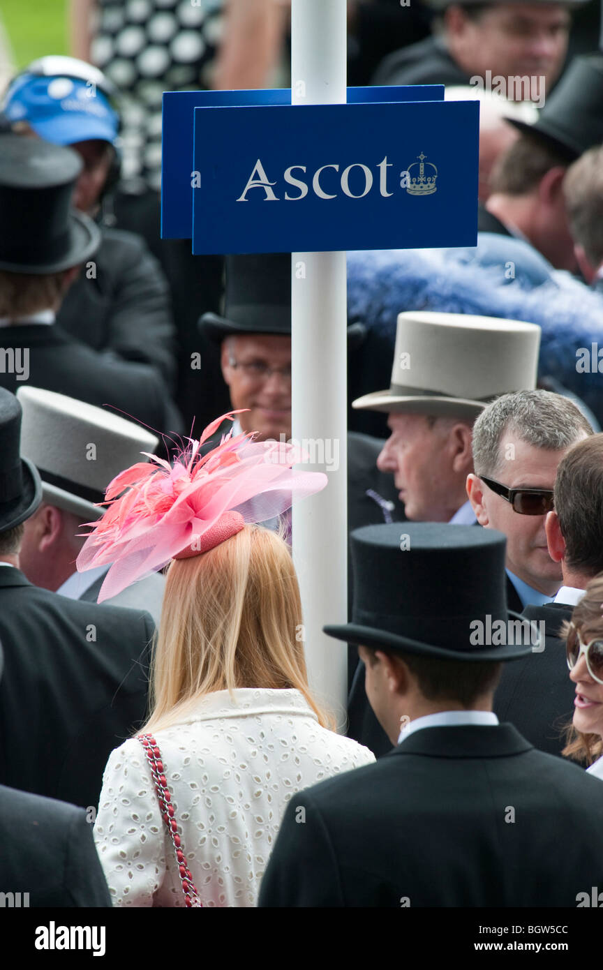 Ascot racing famous hi-res stock photography and images - Alamy
