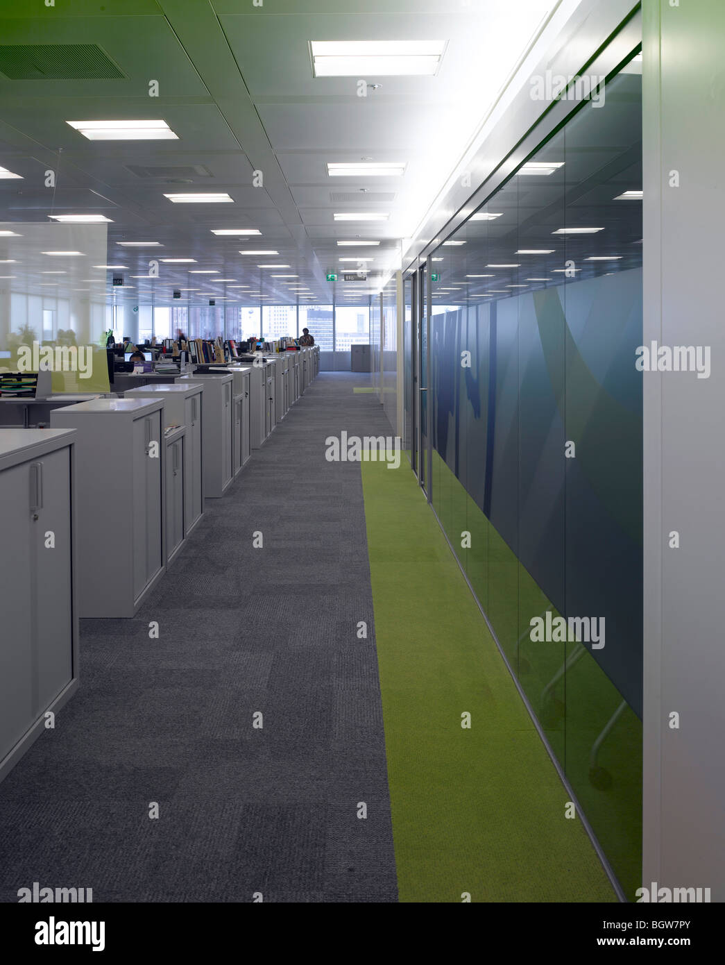 London fitout hi-res stock photography and images - Alamy