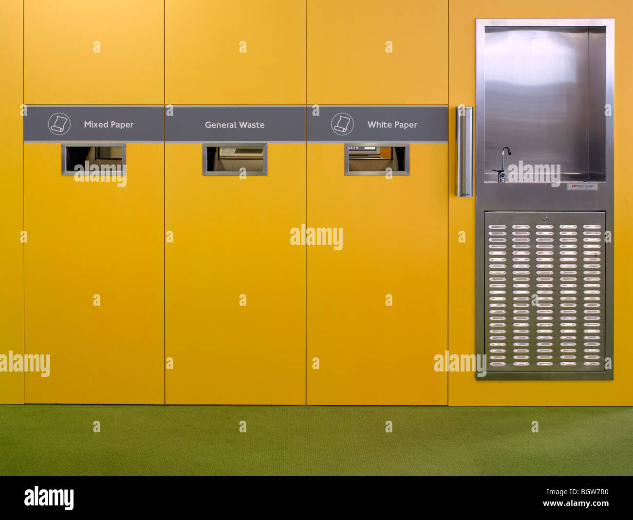 Tfl hq hi-res stock photography and images - Alamy