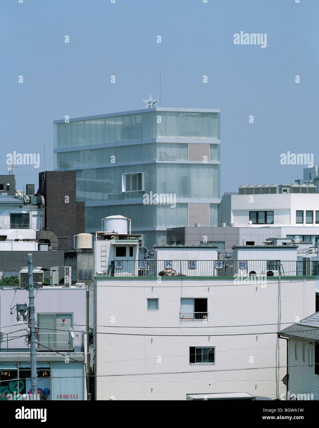 Dior building tokyo hi-res stock photography and images - Alamy