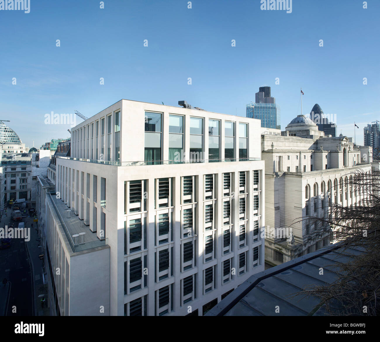 ONE OLD JEWRY, LONDON, UNITED KINGDOM, SHEPPARD ROBSON Stock Photo - Alamy