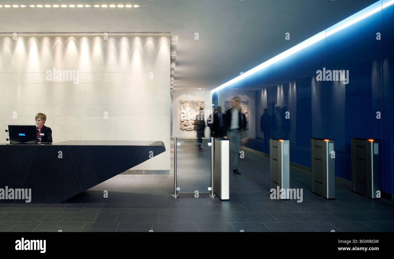 ONE OLD JEWRY, LONDON, UNITED KINGDOM, SHEPPARD ROBSON Stock Photo - Alamy