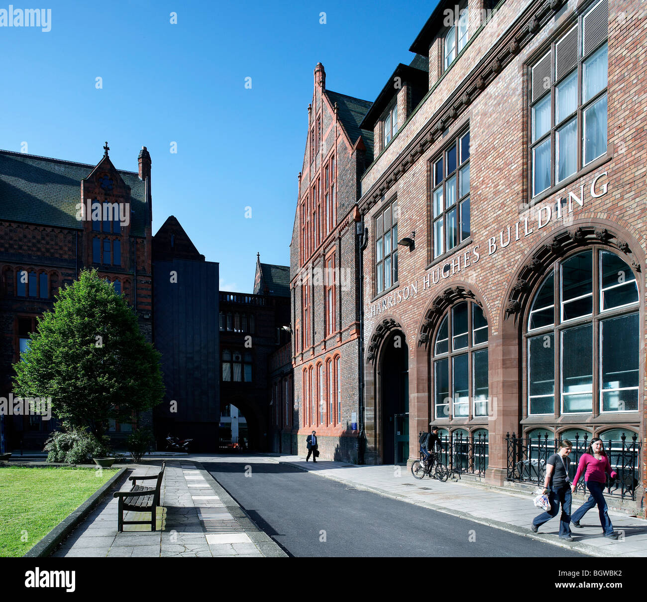 UNIVERSITY OF LIVERPOOL FACULTY OF ENGINEERING, LIVERPOOL, UNITED ...