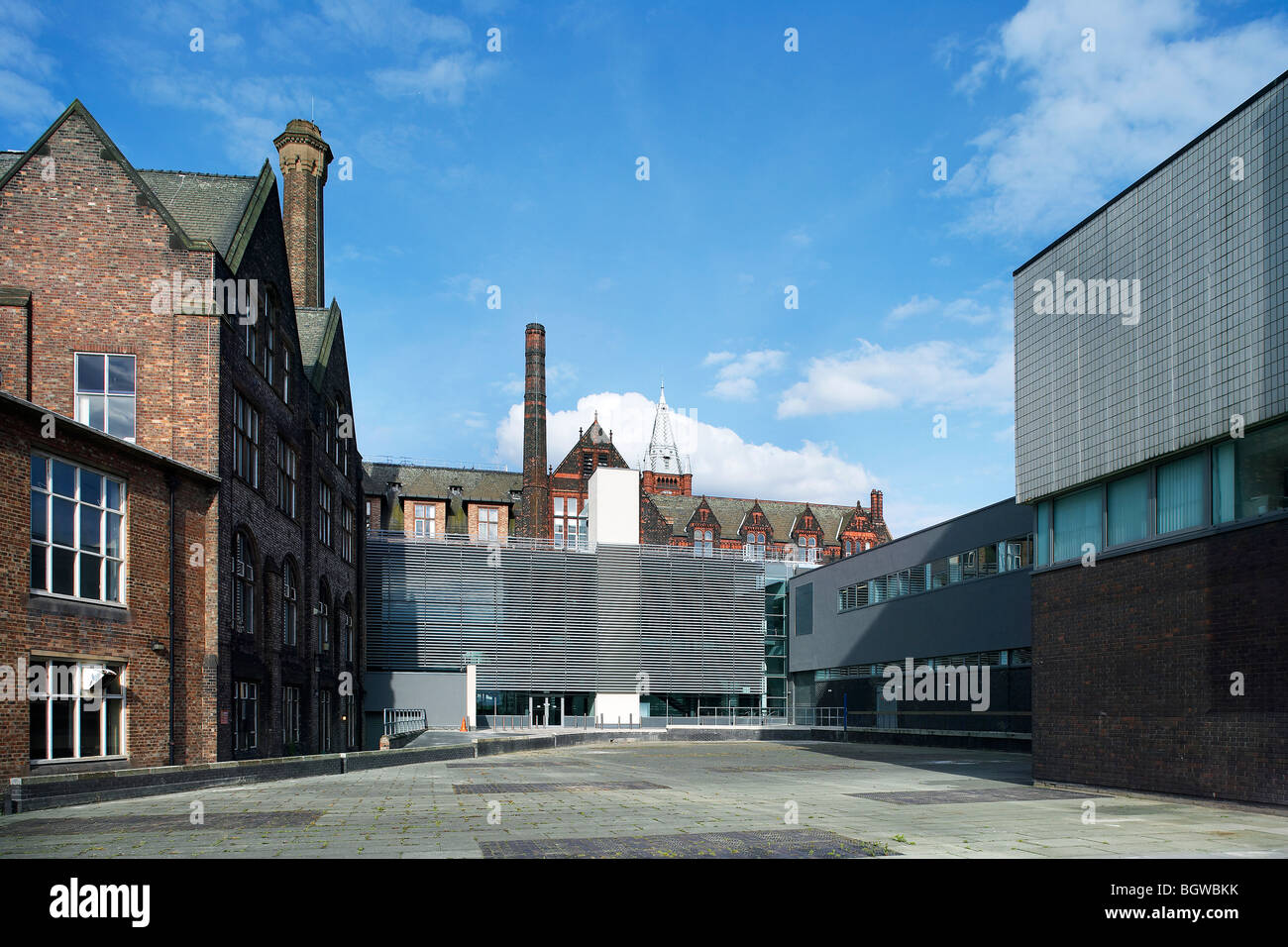 University liverpool engineering hi-res stock photography and images - Alamy