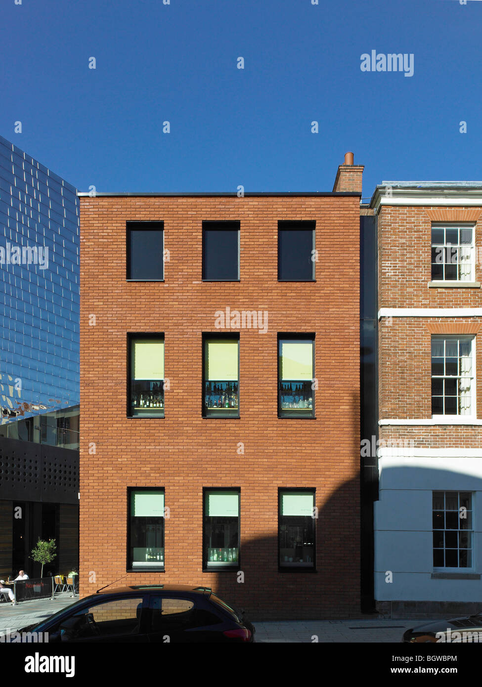 detail showing where the old and new buildings join Stock Photo - Alamy